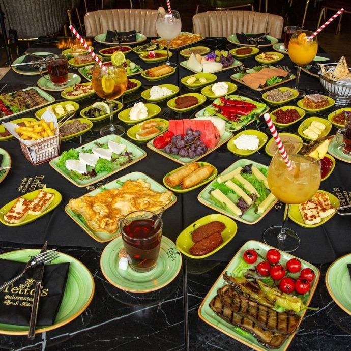 TOP 11 TURKISH BRUNCH SPOTS IN LONDON WITH 2025 MENUS | Gezenti Anne