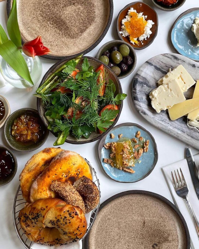 NEW GENERATION TURKISH BREAKFAST AT ZAHTER LONDON | Gezenti Anne