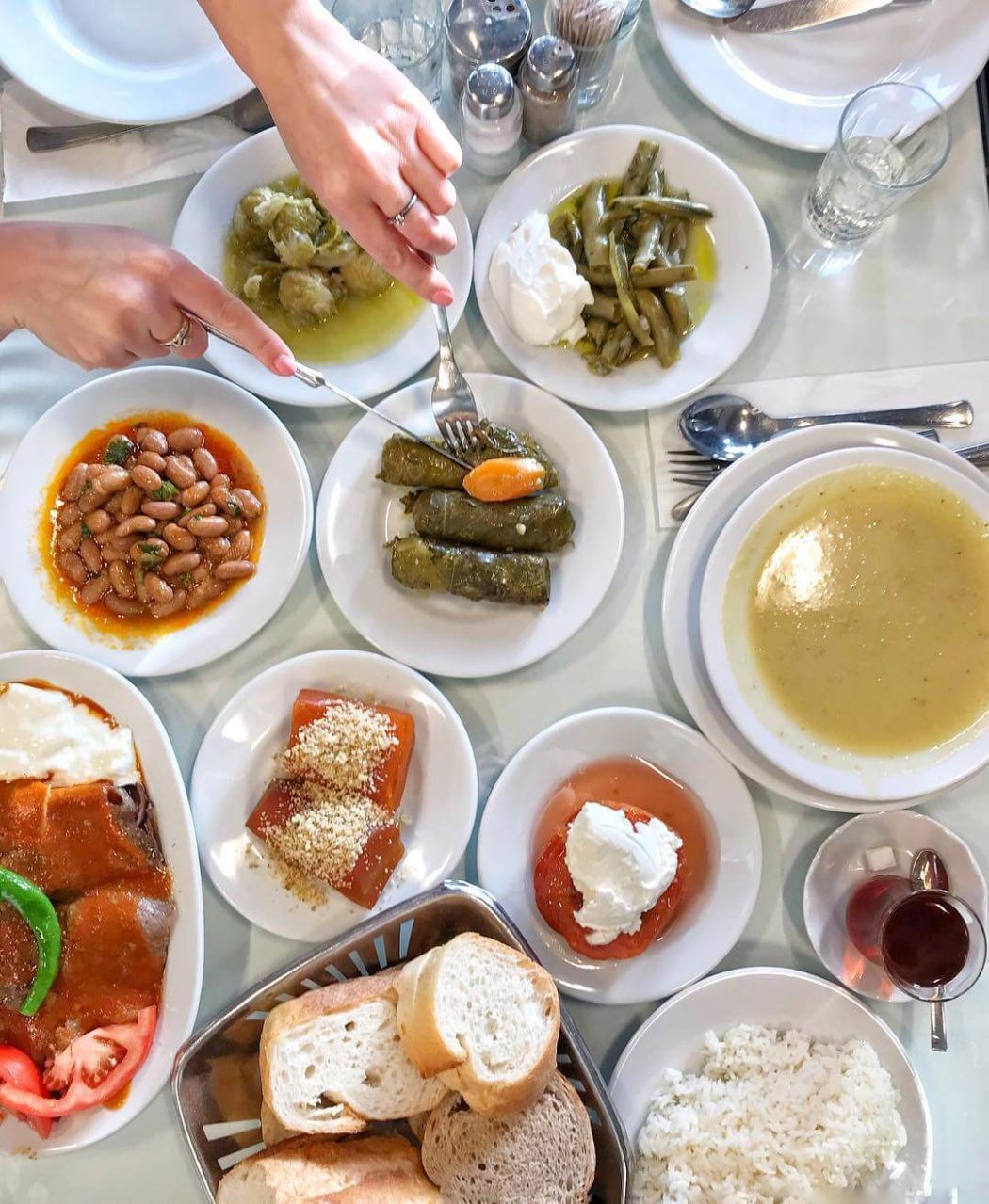 İstanbul’da Geleneksel Türk Yemekleri ile Ünlü En İyi 7 Lokanta ...