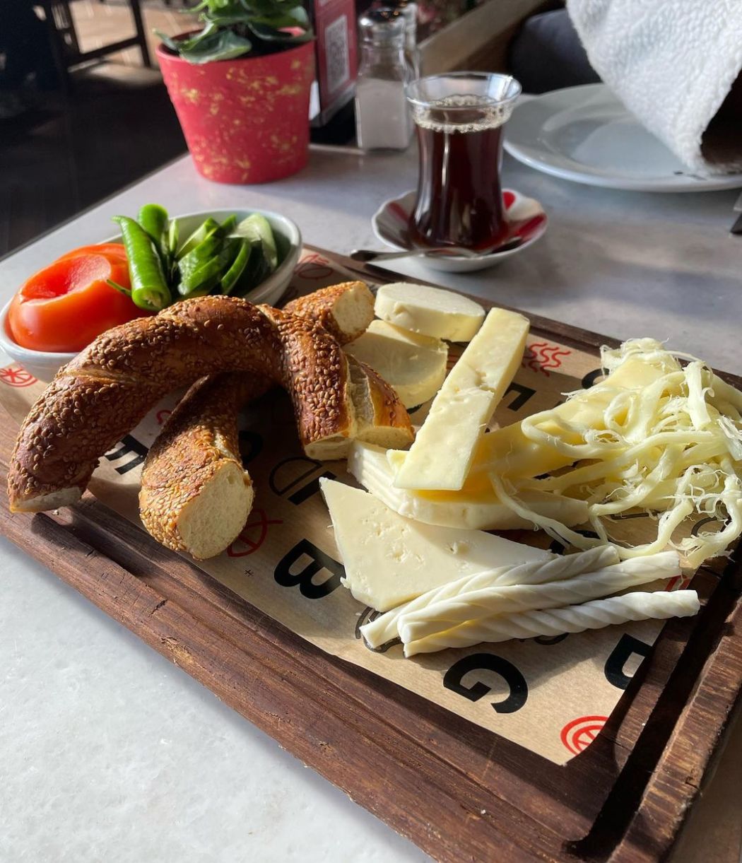 Kadıköy Moda’da Deniz Manzaralı Kahvaltı | Gezenti Anne