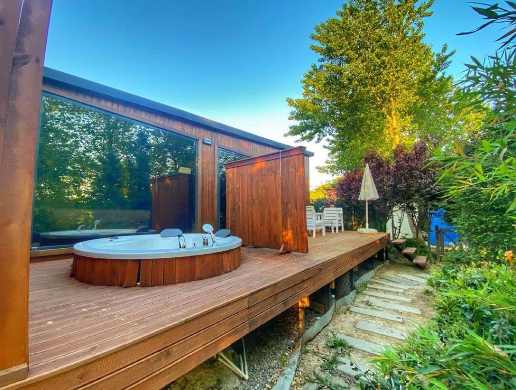 Polonezköy’de Bungalov Evde Konaklama ve Kahvaltı Keyfi, Pamera Garden ...