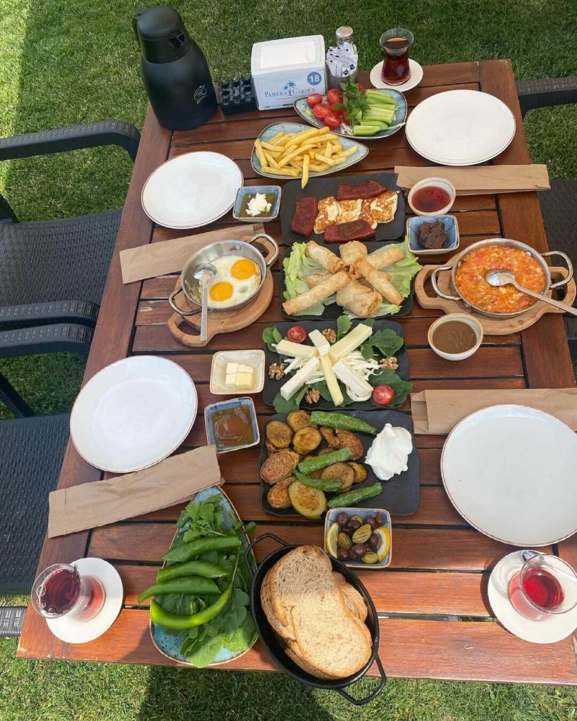Polonezköy’de Bungalov Evde Konaklama ve Kahvaltı Keyfi, Pamera Garden ...