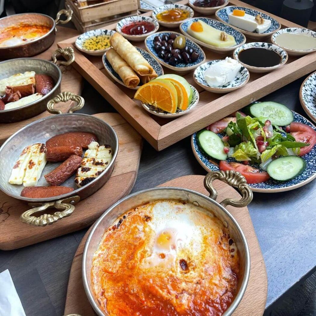 TOP 11 TURKISH BRUNCH SPOTS IN LONDON WITH 2025 MENUS | Gezenti Anne