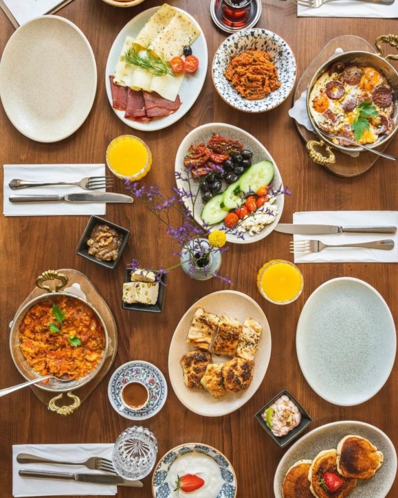 Münih’te Açık Büfe Türk Kahvaltısı Nerede Yapılır? | Gezenti Anne